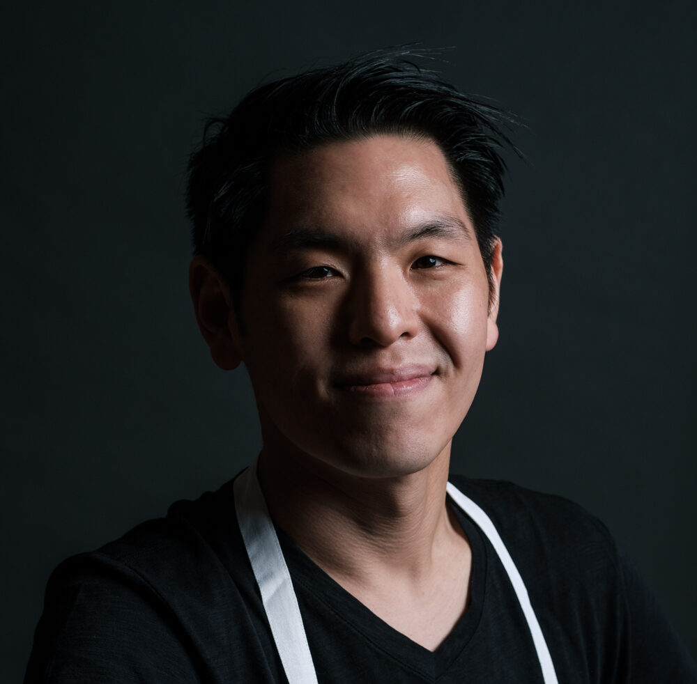 ERIC HUANG, PECKING HOUSE - Helbraun Levey